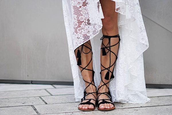 LACE | LACE UPS - DailyKongfidence